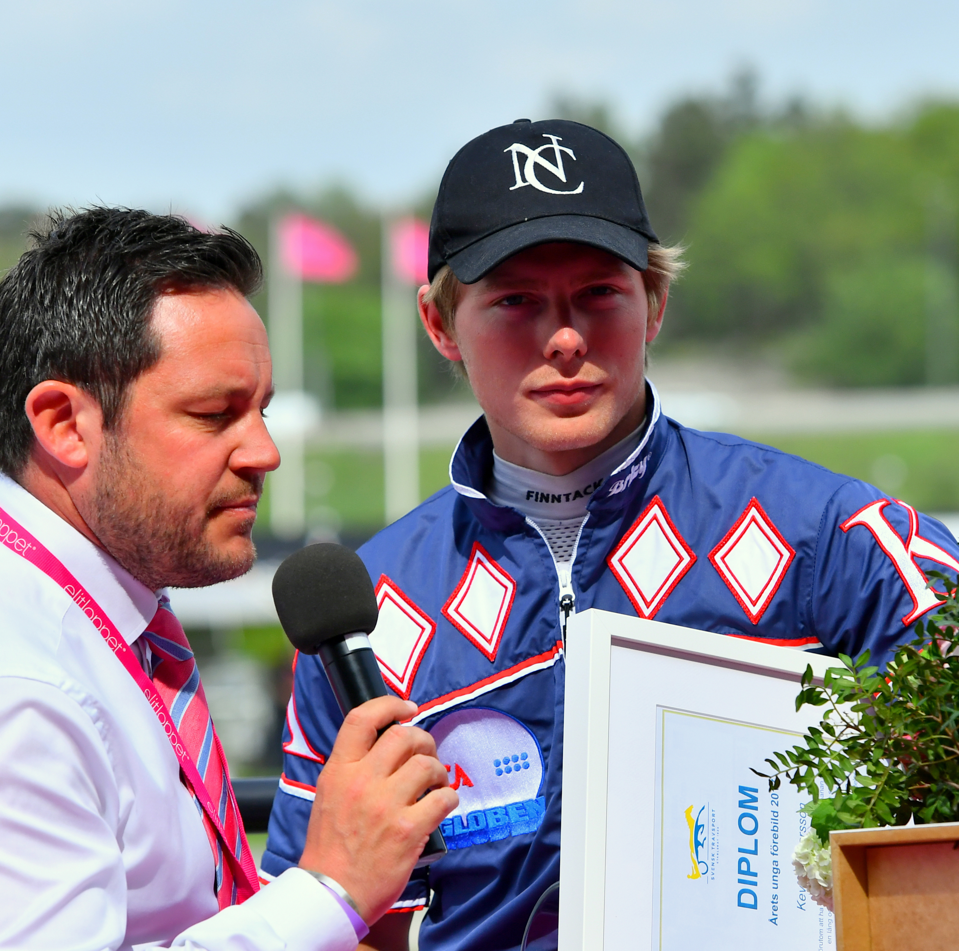 Känner du en ung förebild?