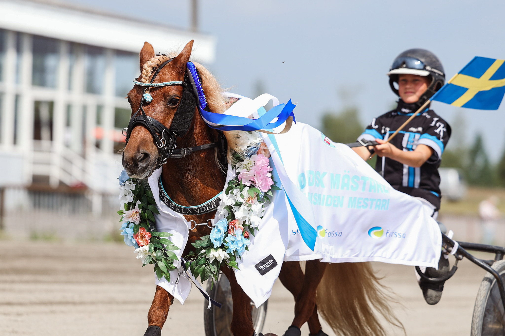 Dubbelt svenskt i topp i NM